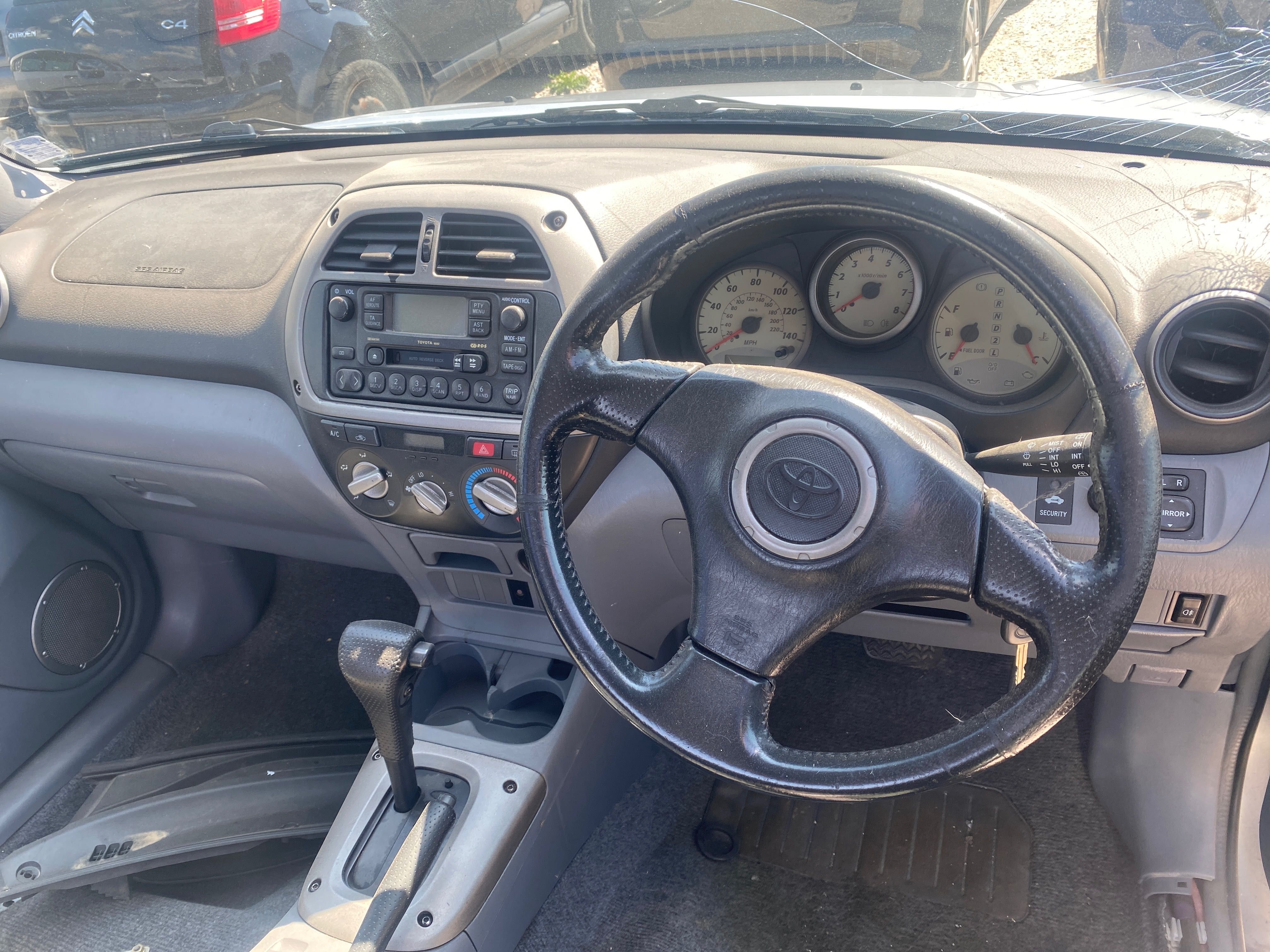 Тойота Рав 4 2 0 бензин 150кс автоматик на части с Крумово • Olx Bg