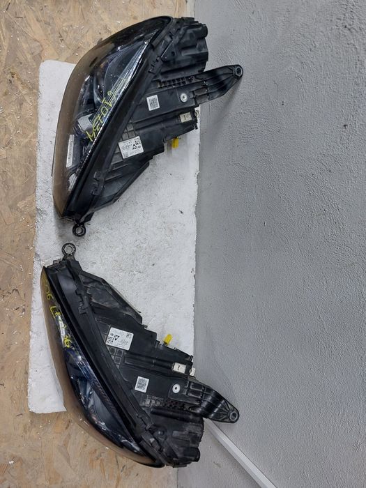 Far faruri stanga dreapta mercedes gle w167 multibeam led defecte geam ...
