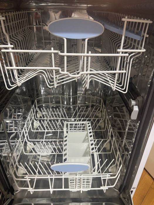 Mașină de spălat vase Indesit IDL 42 Bucuresti Sectorul 6 • OLX.ro