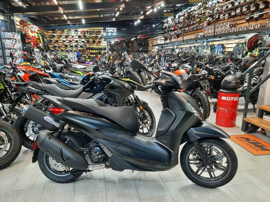 Piaggio Beverly 300S nou-pret PROMO prin EST BIKE Campina Brebu ...
