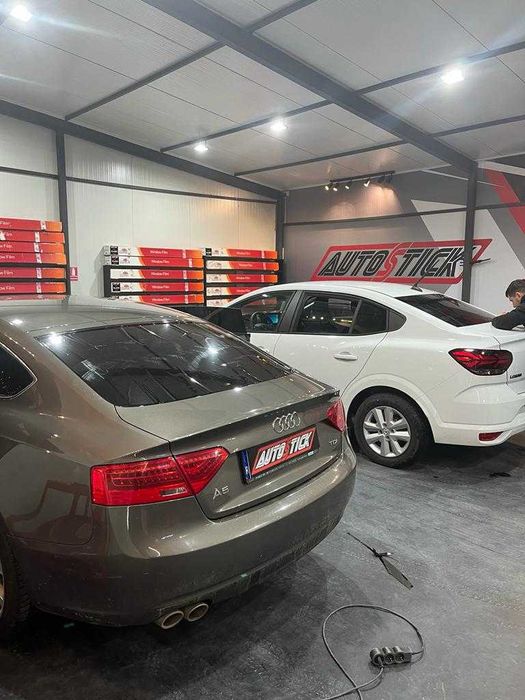 Folie auto LLUMAR Chitila Chitila • OLX.ro