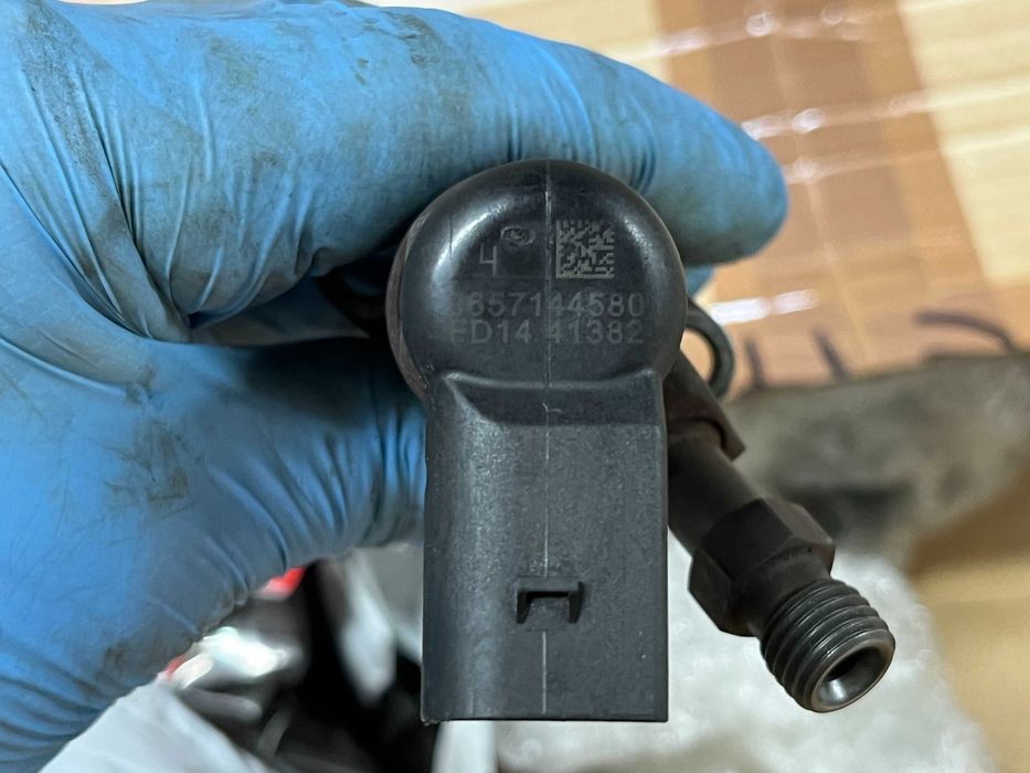 Дюзи Дюза Injector SIEMENS Peugeot 407 Citroen Ford Volvo HDI TDCI 2.0 ...