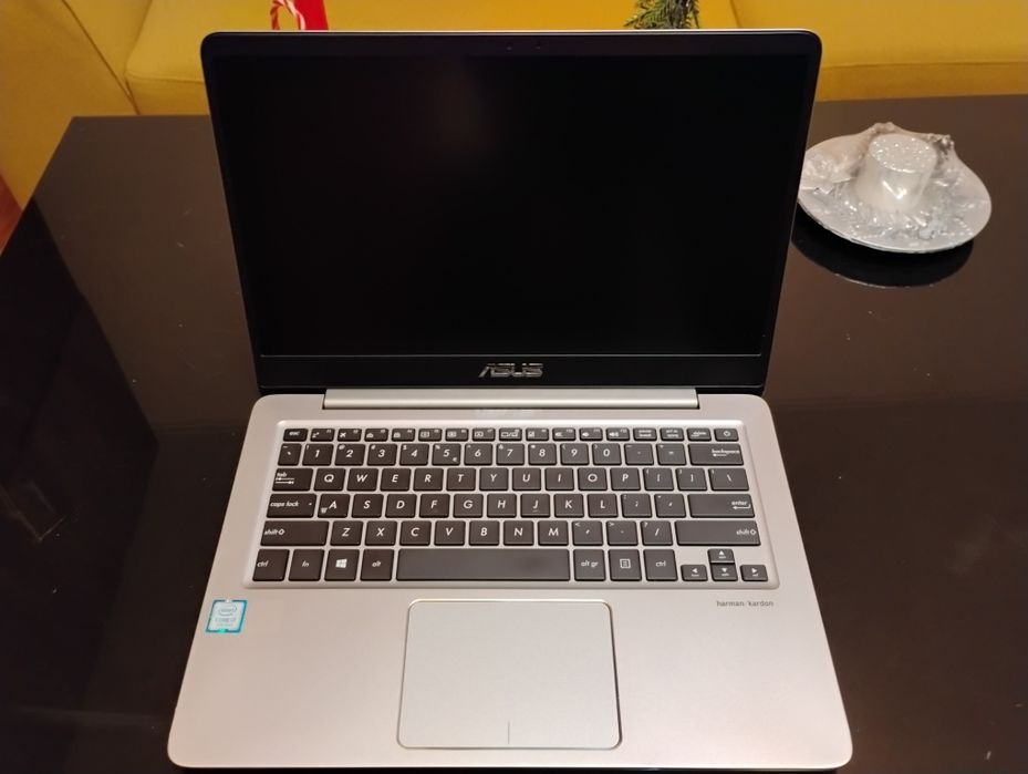Laptop asus zenbook ux410u -i7 defect Bucuresti Sectorul 5 • OLX.ro