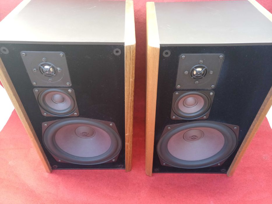 Boxe MB Quart 390 Arad • OLX.ro