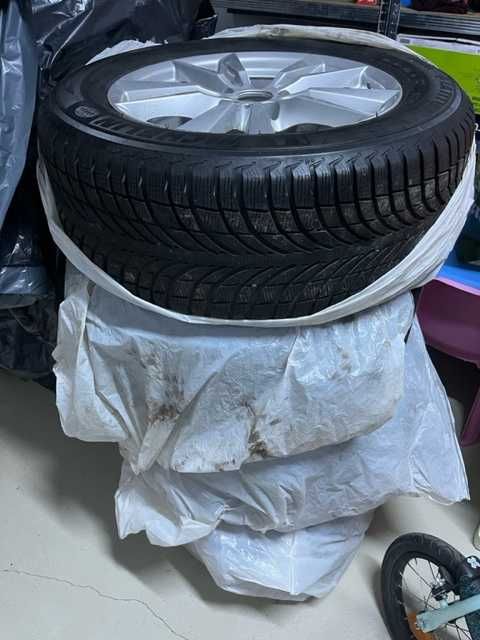 Jante originale BMW R18 cu anvelope de iarna Ploiesti • OLX.ro