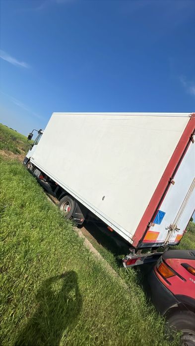 Iveco eurocargo 7.5t cub box carosat Bucuresti Sectorul 4 • OLX.ro