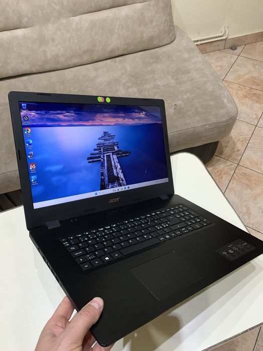 Laptop Acer Aspire A317 , 17 inch, i5 10gen, ssd 500, Arad • OLX.ro