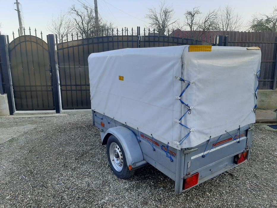 Remorca auto 750kg Italia cu sistem de franare Bacau • OLX.ro