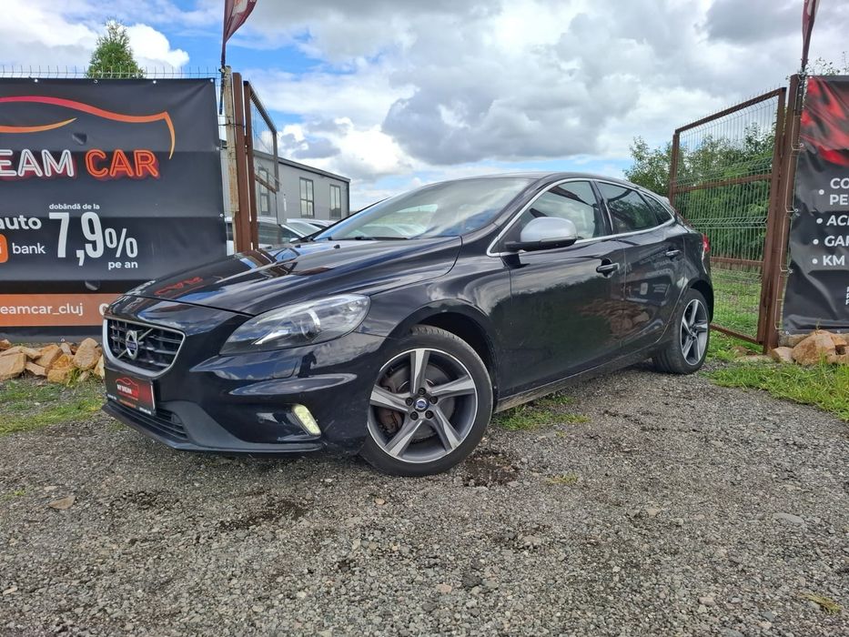 Volvo V40 R Design D3/Virtual Cockpit/Volan incalzit/Credit Auto ...