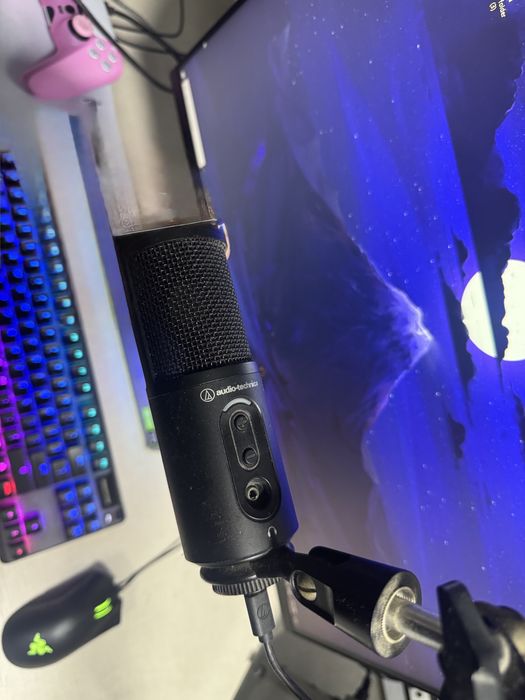 Setup Gaming,PC,monitor,periferice Cap Aurora • OLX.ro