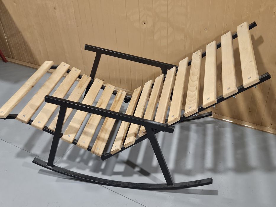 Scaun balansoar de terasa/gradina Vlahita • OLX.ro