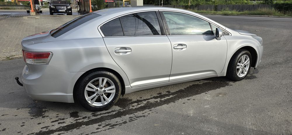 Toyota Avensis printre cele mai fiabile masini Parjol • OLX.ro