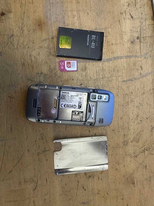 Nokia e75 cu butoane Calarasi • OLX.ro