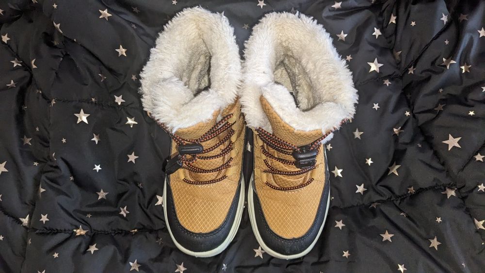 Vand cizme de zapada SPRANDI, masura 30, stare foarte buna. Valu lui ...