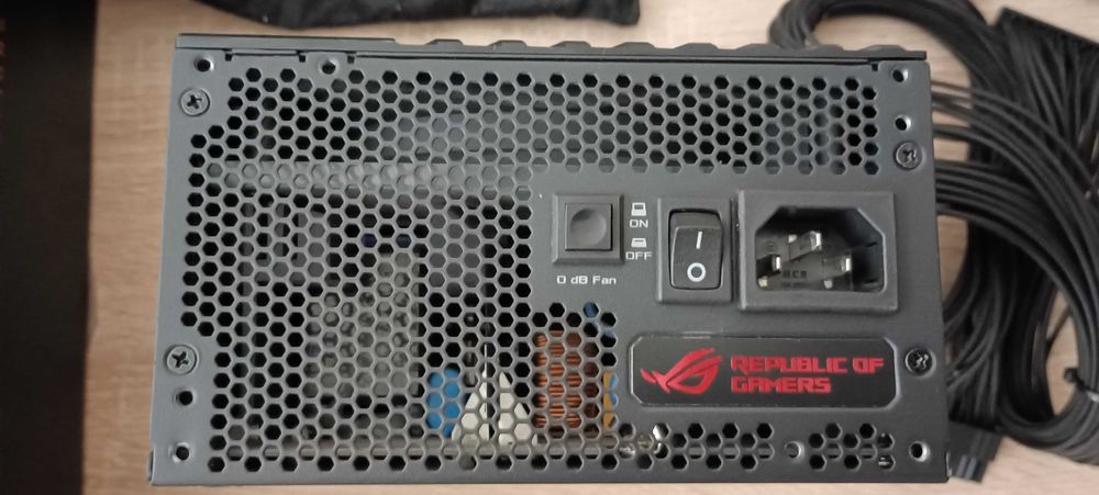 ASUS ROG THOR 850W Platinum LCD display PSU Захранване 850 вата гр ...