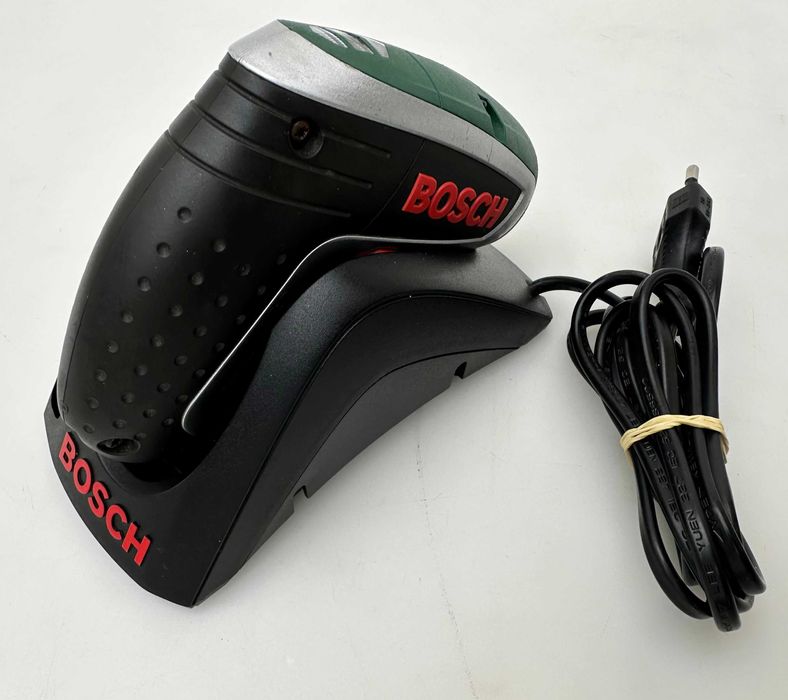 Bosch ixo 4 - Акумулаторна отвертка 3,6V гр. Шумен Добруджански • OLX.bg