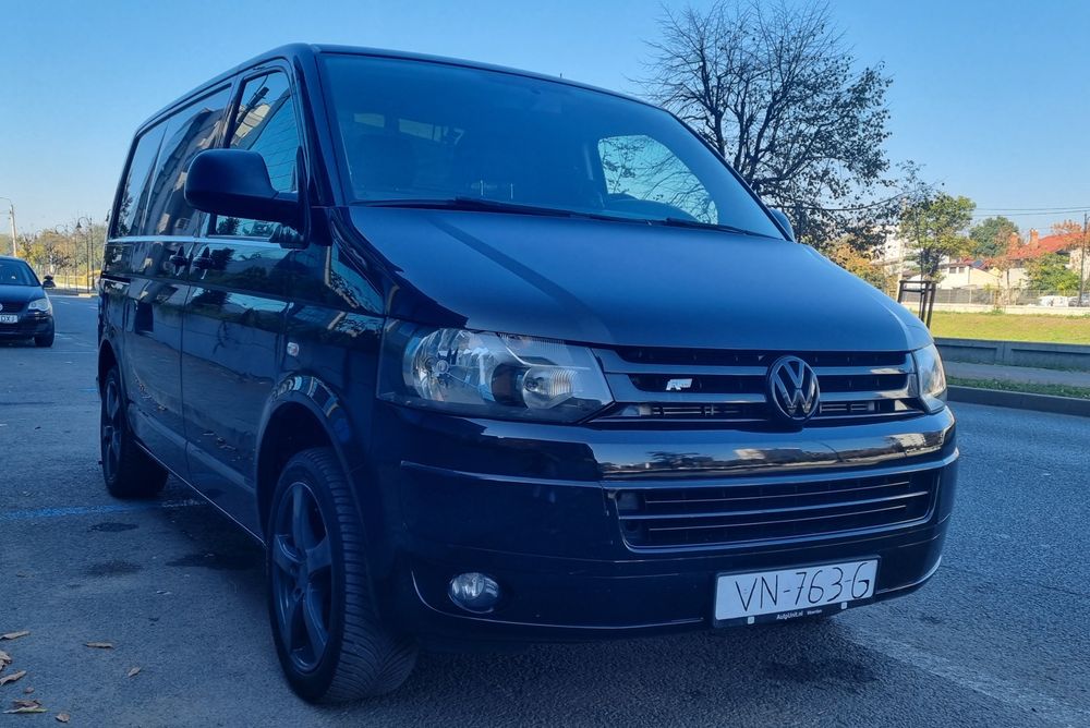 VW Transporter T5 facelift - R line - 2015 Iasi • OLX.ro