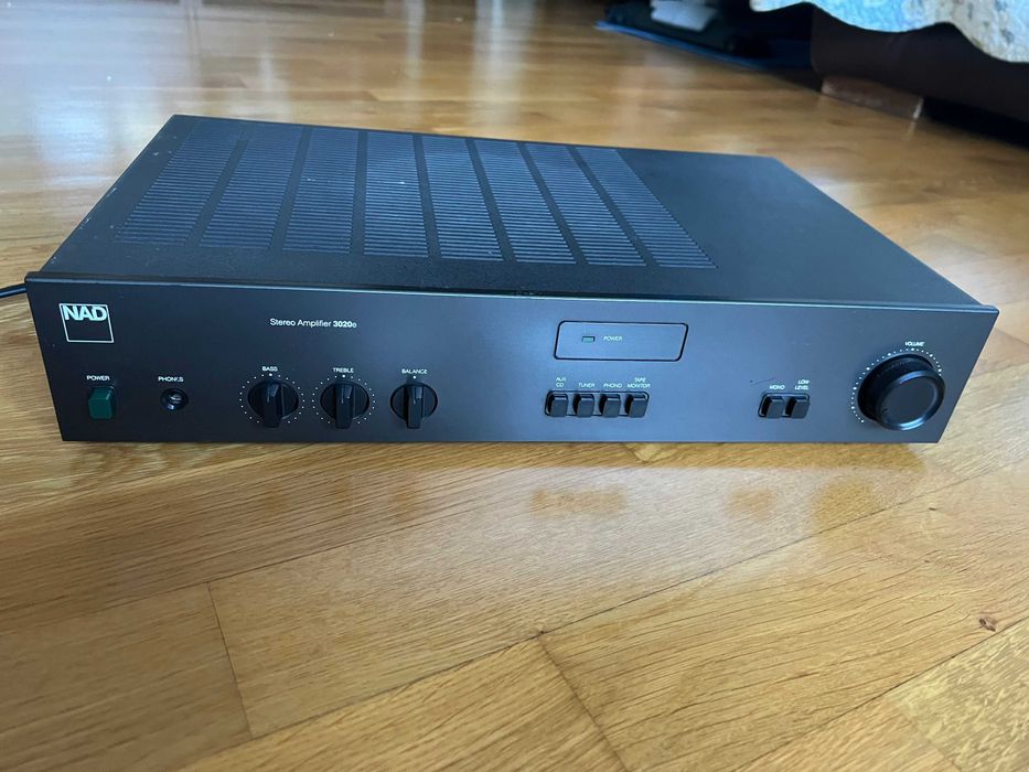 Усилвател NAD 3020 e гр. София Младост 1 • OLX.bg
