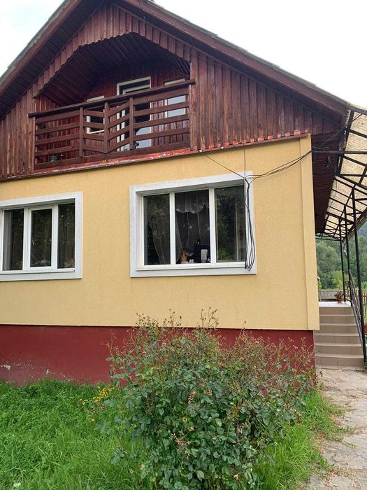 Casa de vanzare in Vadu Izei Vadu Izei • OLX.ro