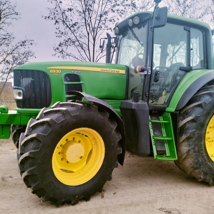 John Deere 6930 premium Livada • OLX.ro