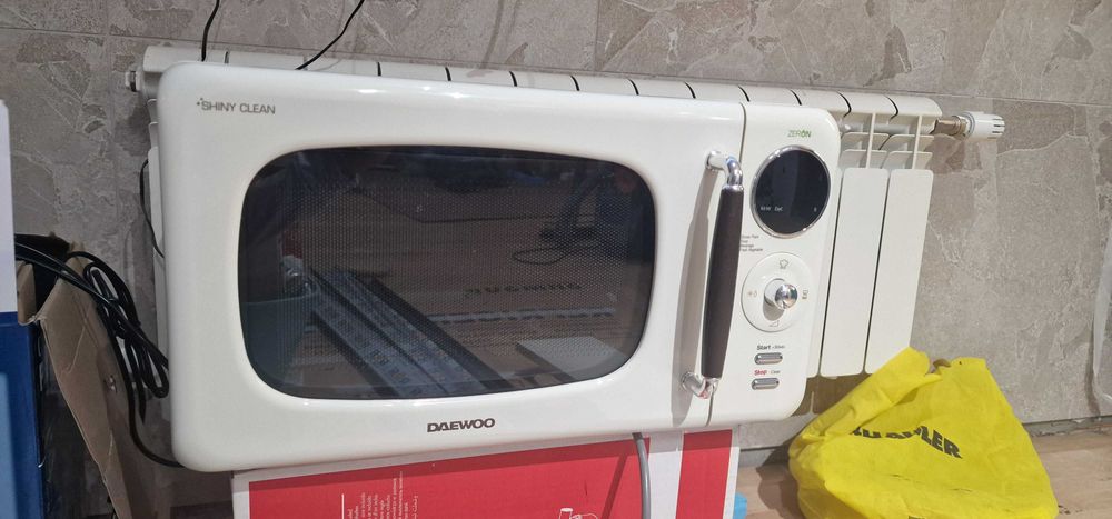 Микровълнова Daewoo с. Левски • OLX.bg