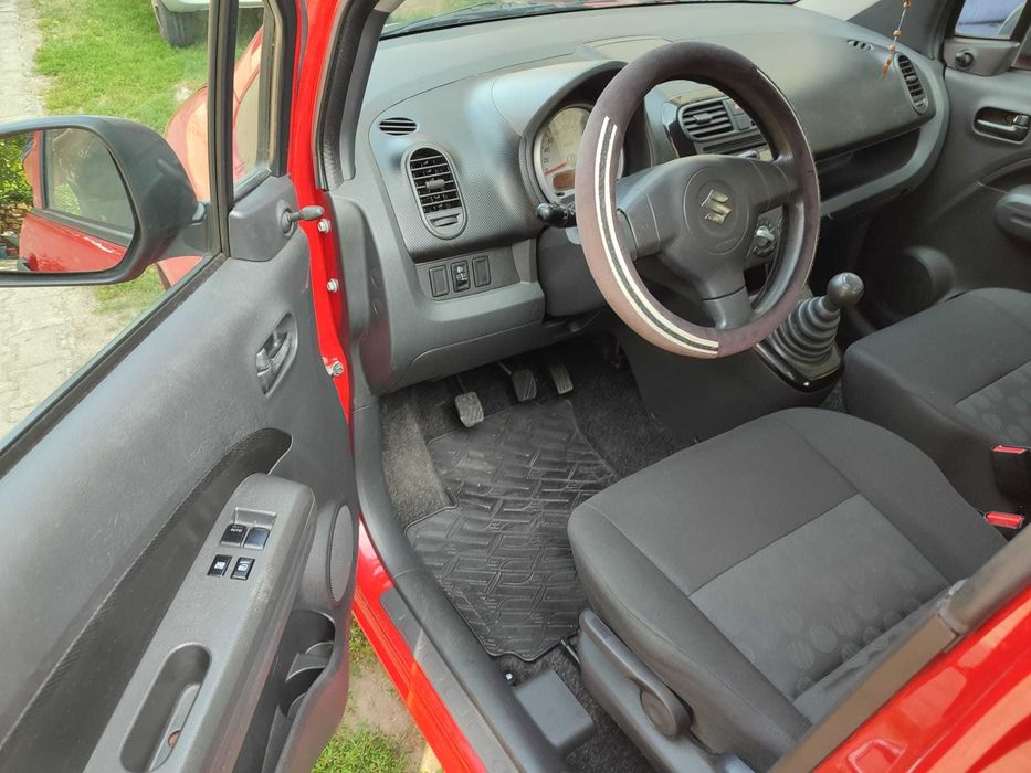 Suzuki Splash 1.0 Benzina 66 Cp 2011 Euro 5 Arad • OLX.ro