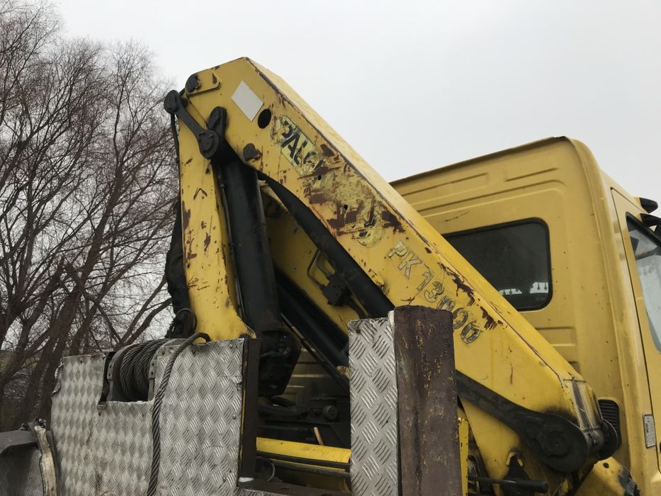 Macara camion Palfinger 13000 , Schimb Adjudeni • OLX.ro