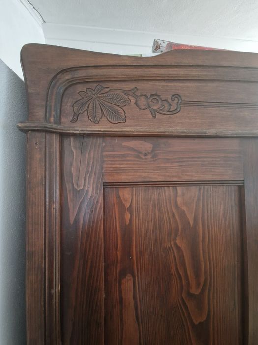 Dulap rustic din lemn Tormac • OLX.ro