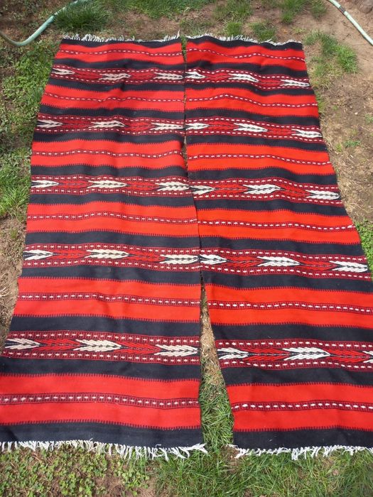 Covor macat tradițional velinta de lana 100% țesut manual la război ...