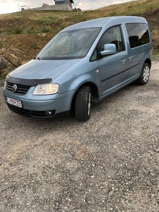 VW Caddy Style 1.9 TDI - 7 locuri Turda • OLX.ro