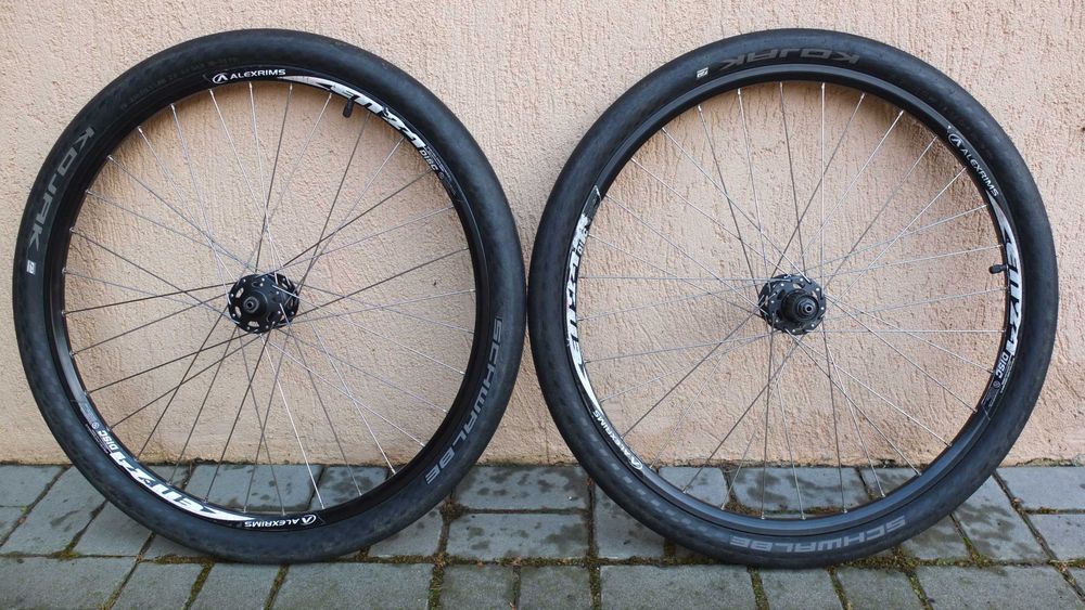 Vand roti bicicleta 26", butuci Shimano Deore XT, pt. frane disc Sibiu ...