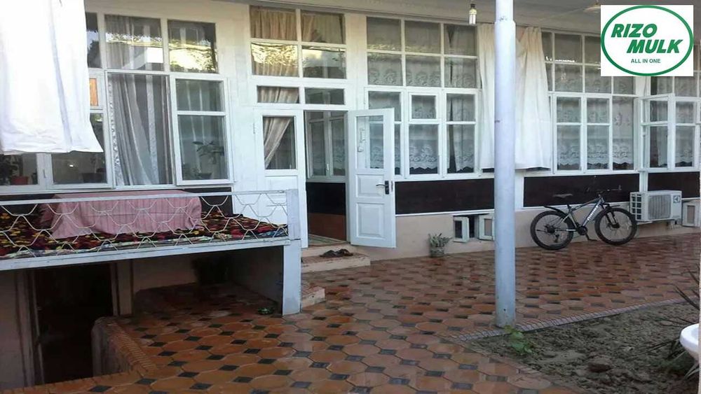 Учтепа тумани Литературнийда ховли сотилади. NR494/54: 123 000 у.е. - Продажа Ташкент на Olx