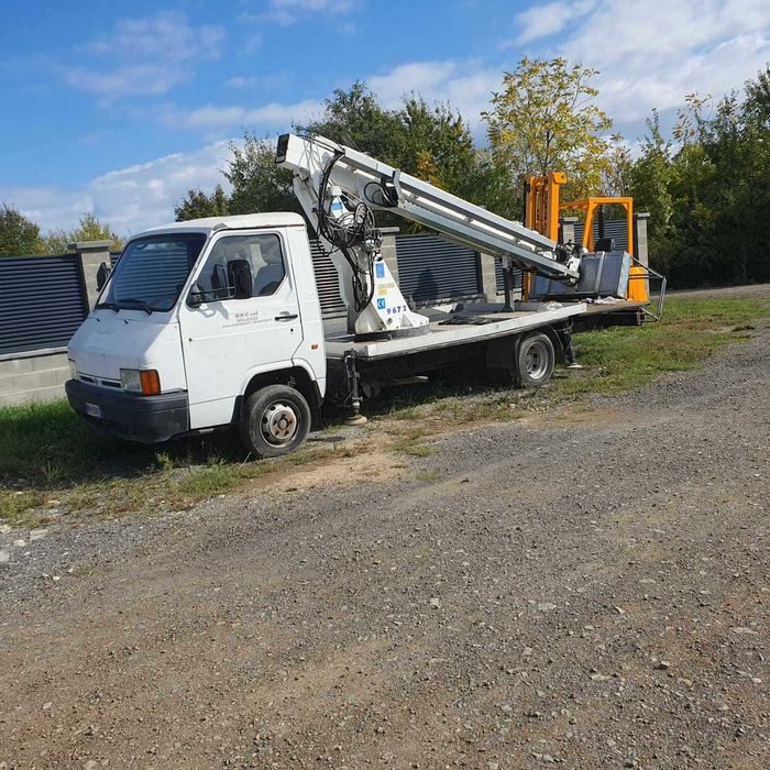 Nissan autoutilitara cu nacela de 18 m Timisoara • OLX.ro
