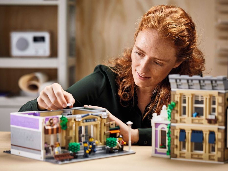 LEGO Creator Expert / Icons - Police station - 10278 - modular Tofalau ...