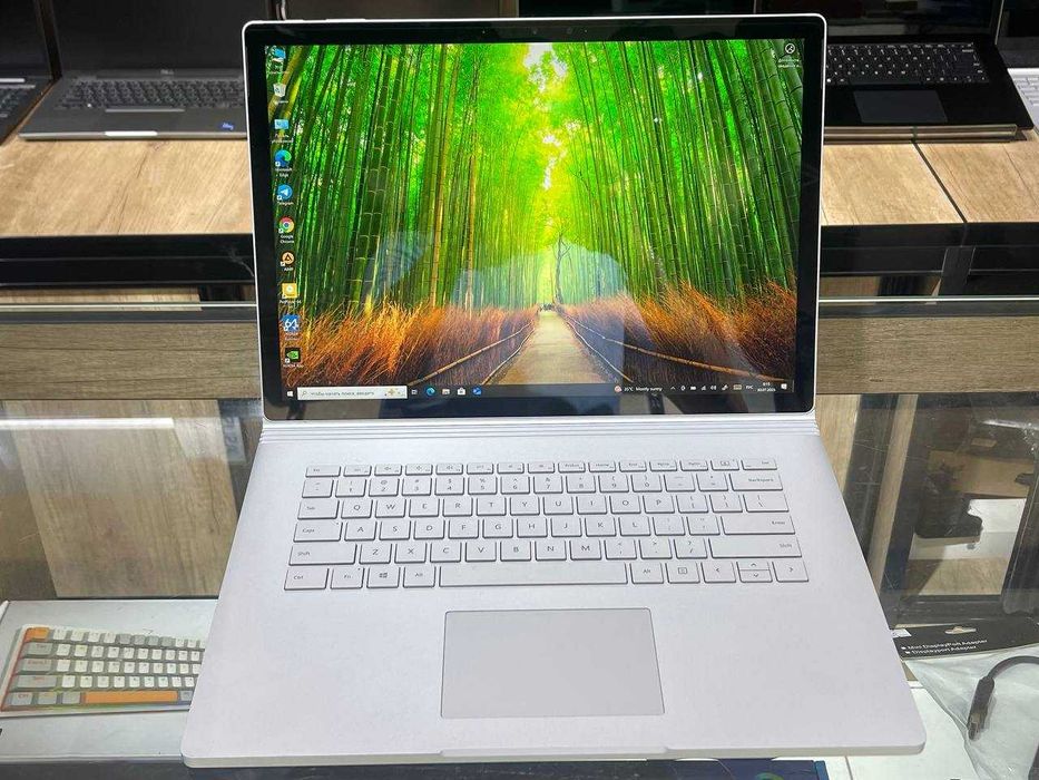 Microsoft Surface book 3 CORE i7-1065G7 ram 16 ssd 256 GTX 1660ti 6 gb ...