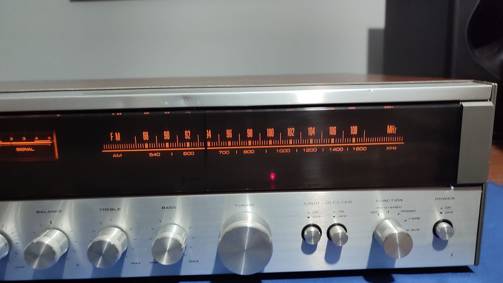 AIMOR GSC-210 Stereo Receiver vintage cu casetofon și radio Sebis • OLX.ro