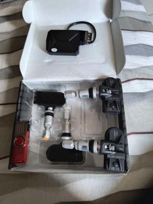 Универсален TPMS датчик за налягането в гумите за връзка с Мултимедия гр. Бургас Изгрев • OLX.bg