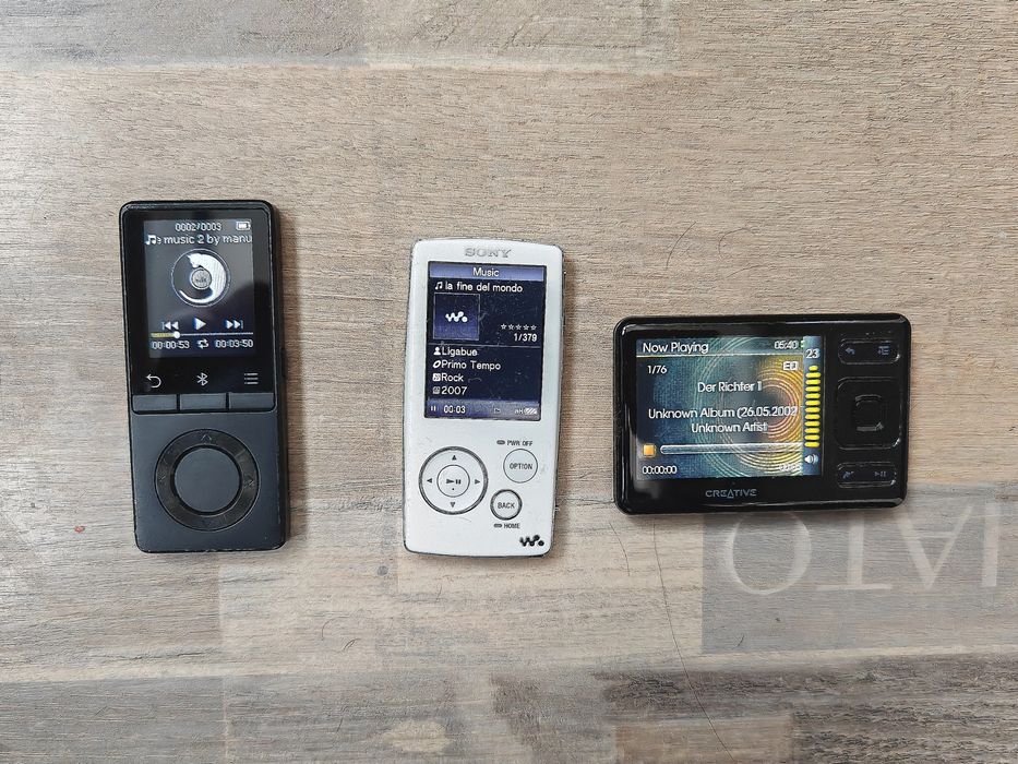 Sony Walkman, Creative Zen, Mp3 Mp4 player Pitesti • OLX.ro