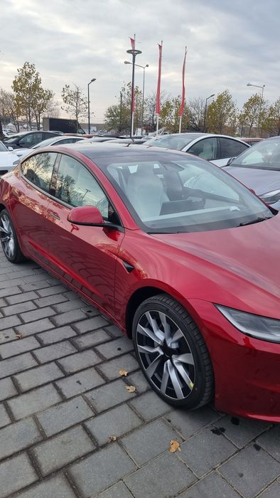 Tesla Model 3 Highland SR Popoveni • OLX.ro