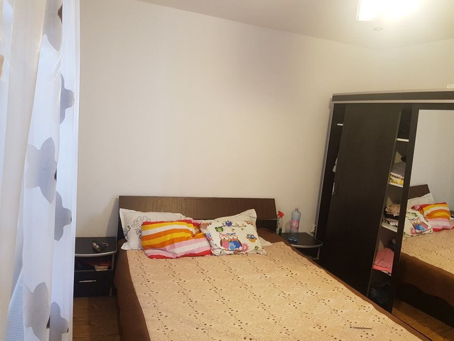 Vând casa în comuna Peris Peris • OLX.ro