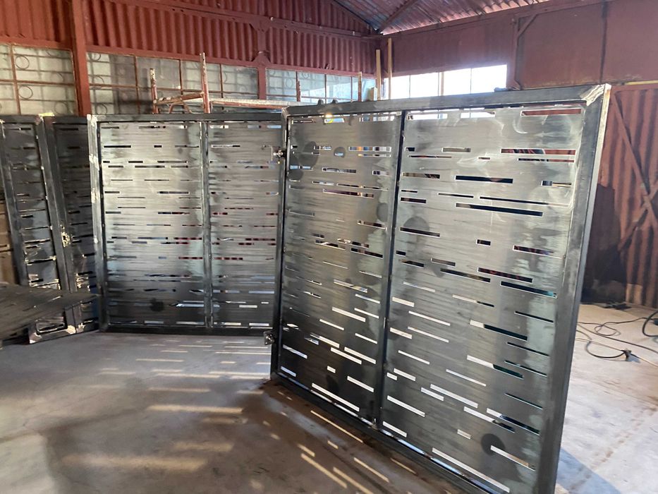 Porti si Panouri gard Orice Model - Decupate cu Laser la comanda ...