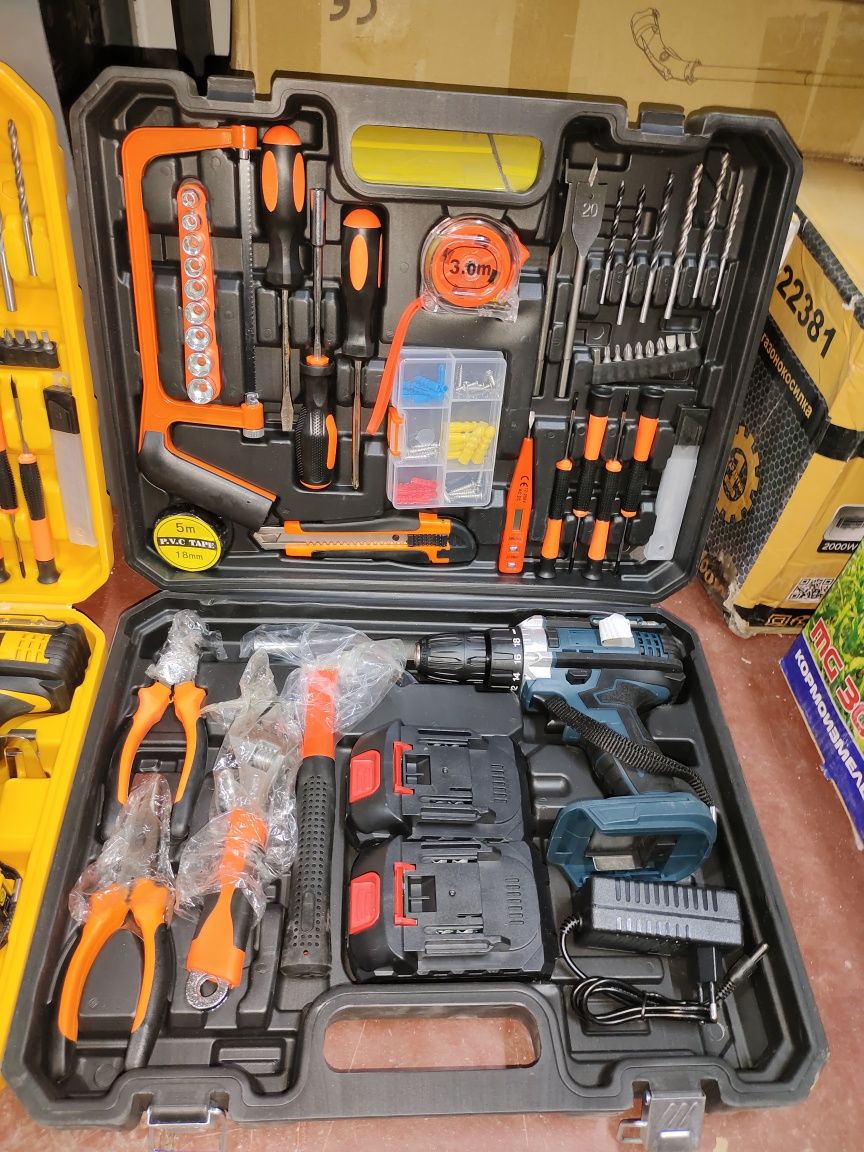 Аккумуляторный Дрель, шуруповерт, DeWalt с наборам: 19 990 тг ...