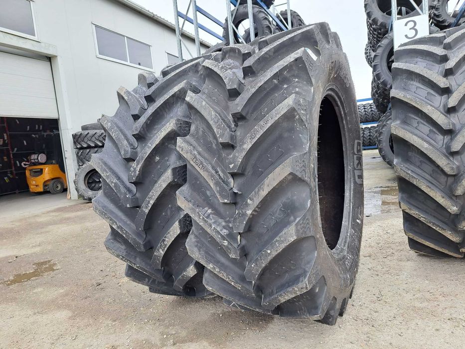 Cauciucuri tractor MASSEY 650/65R38 BKT AGRIMAX anvelope FENDT Baia ...