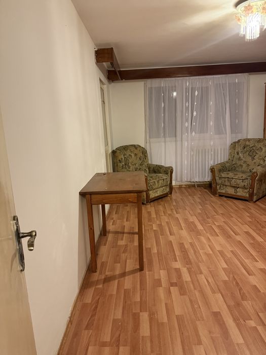 Garsoniera Gavana 2 Pitesti • OLX.ro