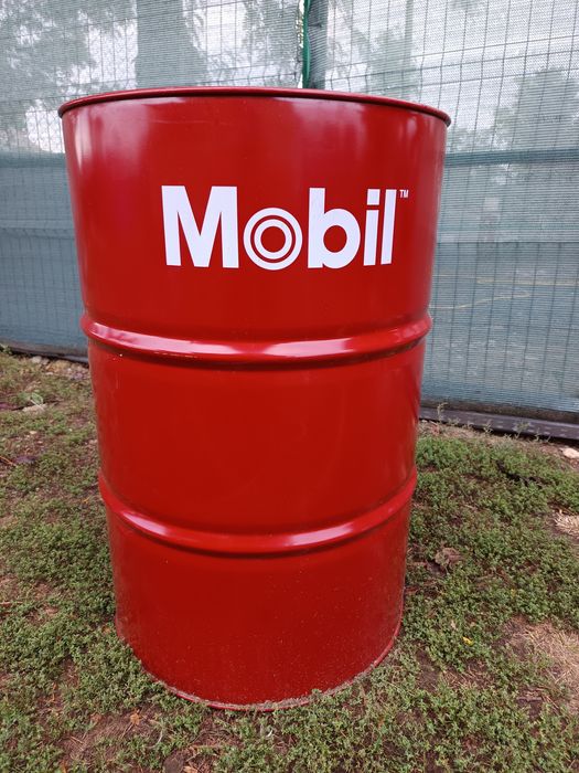 Butoi tabla cu bușon /butoi de fier Odaeni • OLX.ro