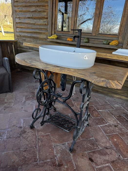 Lavoar rustic baie Horezu • OLX.ro
