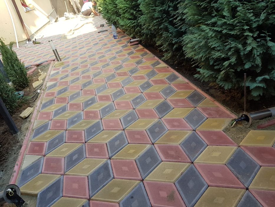 Pavaje si Pavele diferite modele culori grosimi romb 3D Asig Montaj ...