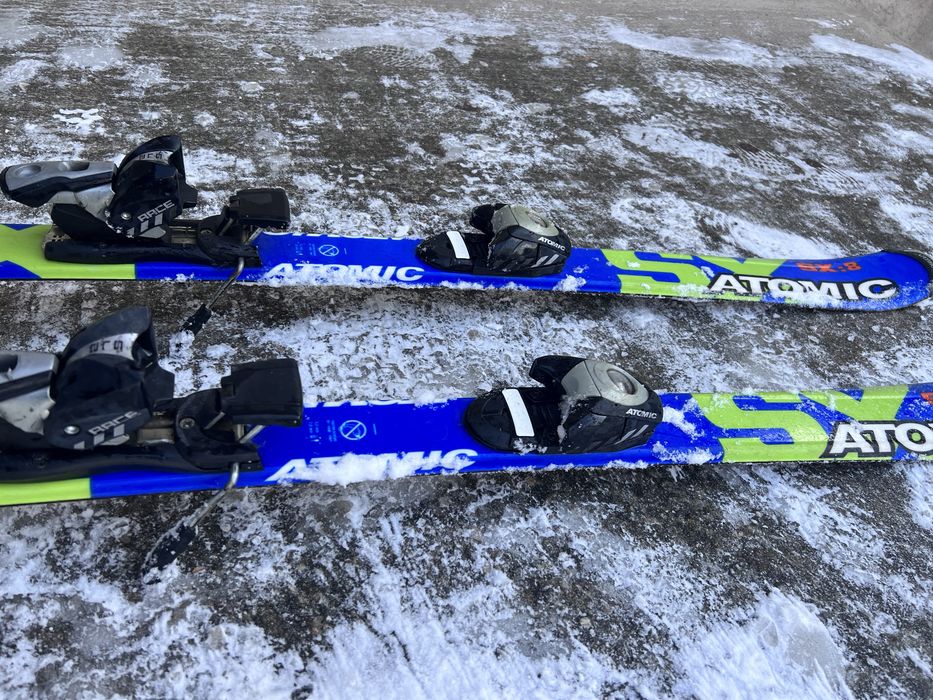 Vand ski-uri Atomic, Blizzard Chiscadaga • OLX.ro