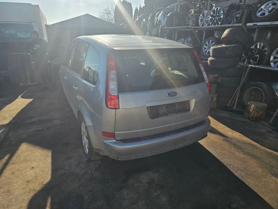 Dezmembrez Ford CMax 1.6 benzina cod HWDA 74KW euro 4 an 2005 Piatra Neamt • OLX.ro