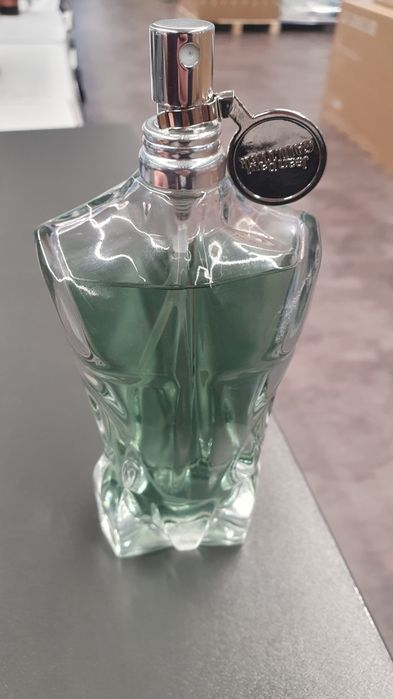 Parfumul Jean Paul Gaultier Le Male Essence de Parfum Arad • OLX.ro